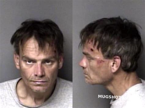 Mauney Jonathan Kyle 12 24 2024 Gaston County Mugshots Zone