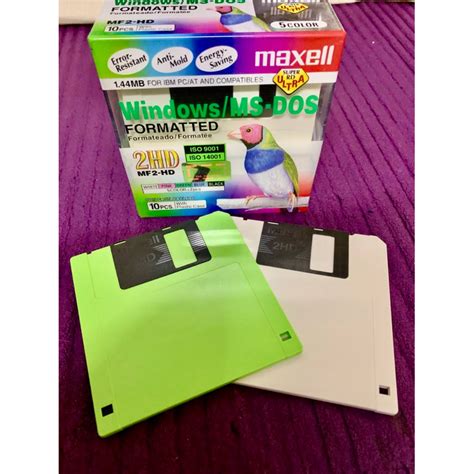 แผ่น Diskette แผ่นฟลอปปีดิสก์ Floppy Disk 3 5” ของใหม่ พร้อมส่ง กล่องละ 10 แผ่น Shopee Thailand