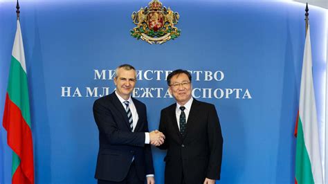 Министър Илиев проведе среща с посланика на Япония Хисаши Мичигами