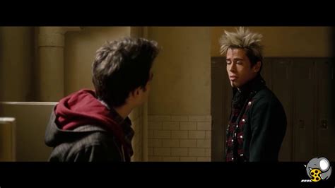 فیلم شاگرد جادوگر 2010 فیلو