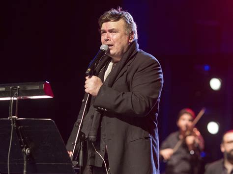 Μανώλης Λιδάκης Αυτός είναι ο λόγος που νοσηλεύεται στο νοσοκομείο Τι αποκαλύπτει στενός του