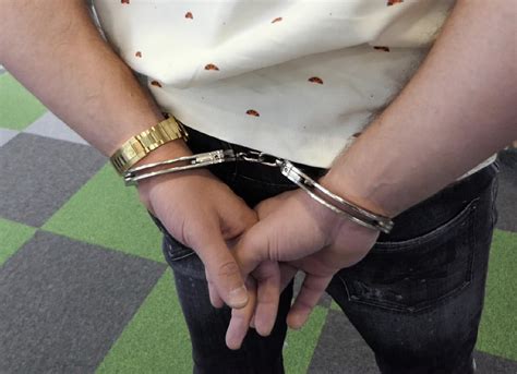 Задържаха мъж образувал и ръководил ОПГ за наркотици Gabrovo News