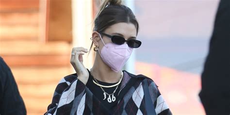 Hailey Bieber Wears A Necklace With Husband Justin Biebers Initials On