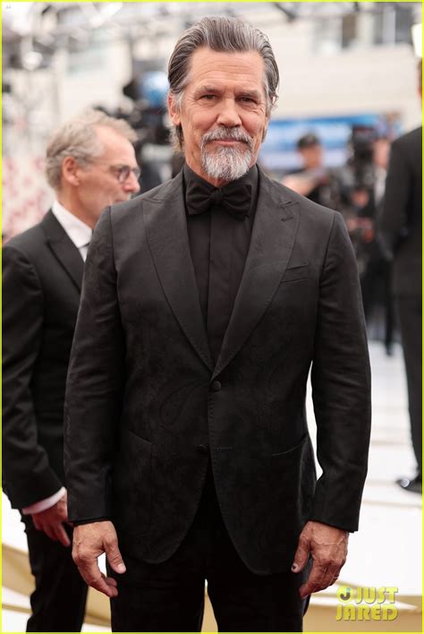 Josh Brolin Shows Off Toned Physique In Shirtless Selfie Which He Credits To Recent Role See