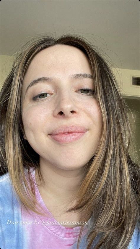 New Hair Cut Scrolller