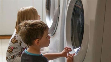 19 Wahrheiten über Sex nur Eltern von kleinen Kindern kennen Buzz