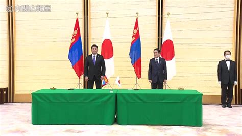 Япон Улсад төрийн айлчлал хийж буй Монгол Улсын Ерөнхийлөгч Ухнаагийн Хүрэлсүхийг Япон Улсын