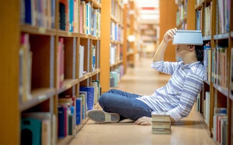 Шпаргалка спеціальних слів і виразів для написання твору на ЗНО Українська мова та література