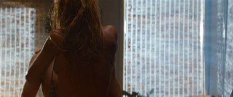 Blake Lively Nuda ~30 Anni In Savages