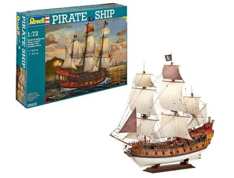 Pirate Ship Plastic Model Sailing Ship Kit 172 Scale 05605
