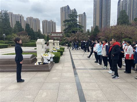 “2023·崇尚·清明祭英烈”活动剪影