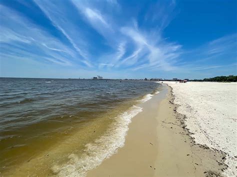 Does Gulfport Mississippi Have White Sand Beaches At Raymond Eudy Blog