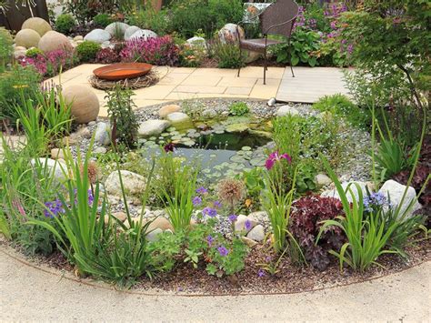 Garden Pond Plants Australia At Suzanne Tucker Blog