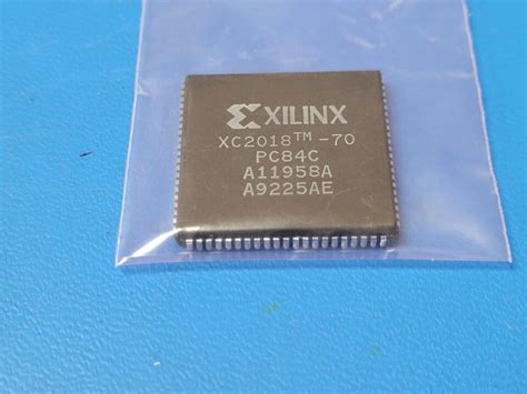 1 Pc Xc2018 70pc84c Xilinx Field Programmable Gate Array 100cell Plcc