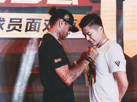 Nba名人堂球星艾弗森中国行篮球插画，美漫卡通acebang 站酷zcool