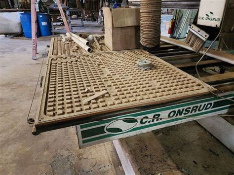 C R Onsrud 96c10 Cnc Router With Nee Amc Control Head Iron Horse