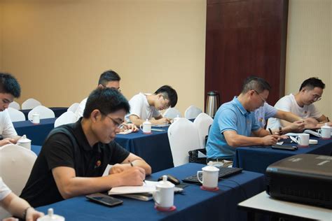 地球物理学院“把握未来能源脉搏”暑期社会实践队到东方地球物理公司西南物探研究院开展社会实践 成都理工大学地球物理学院