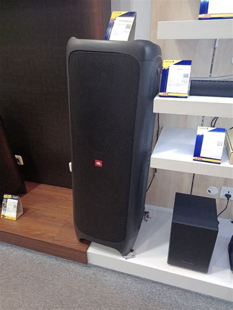 Speaker Bluetooth Jbl Partybox Elektronik Audio Di Carousell
