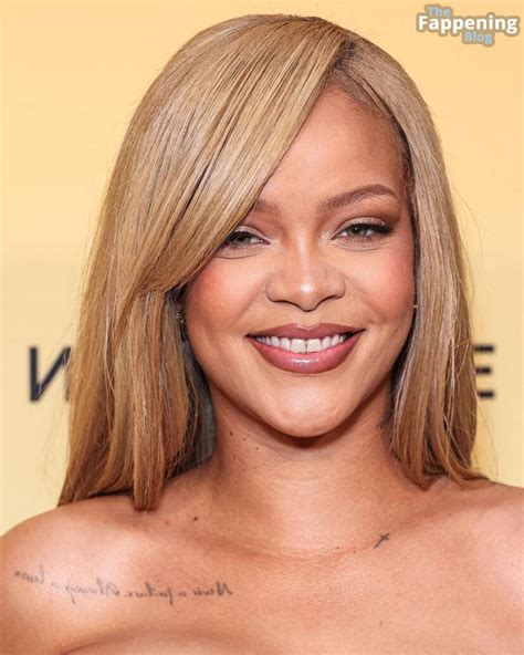 Rihanna Sexy 150 Photos The Fappening Stars