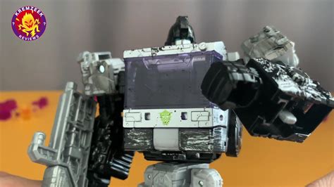 Transformers War For Cybertron Quintesson Guard In Hand Images Transformers News Tfw2005