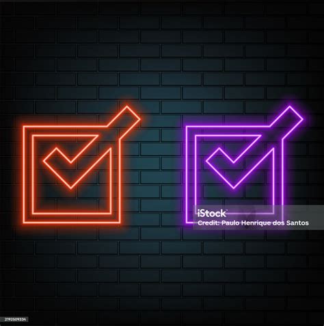 검은색 배경에 밝게 빛나는 미래 지향적인 주황색 네온 불빛으로 확인 아이콘을 확인합니다 3d 아이콘 기호 및 기호 카툰 미니멀 스타일 3d 렌더링 그림 0명에 대한 스톡