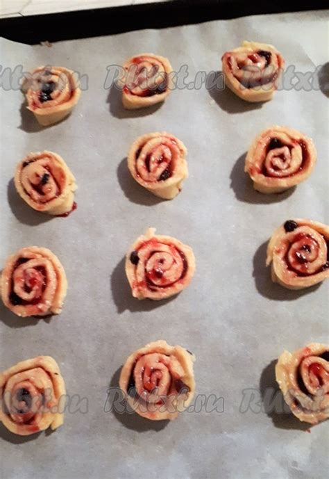 Творожное печенье с джемом Улиточки 12 фото в рецепте