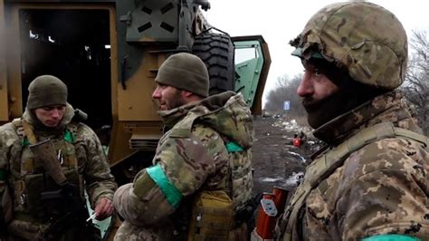 Hear What Soldiers Are Saying From The Front Lines In Ukraine Cnn