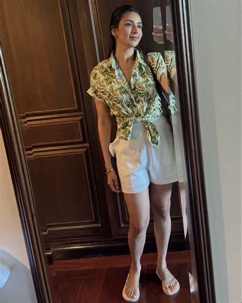 Bidya Sinha Saha Mim The Mirror Reflects My Light 💚 Instagram