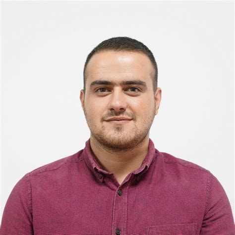 Esmeraldi Bejolli Front End Developer Forward Shpk Xing