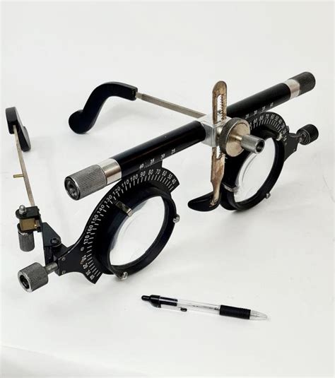 Large Model Optometry Glasses Curious Science