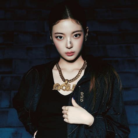 Itzy Loco English Ver Lyrics Genius Lyrics