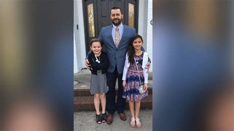 Dad Takes Daughter And Best Friend To Father Daughter Dance For Touching Reason Abc News