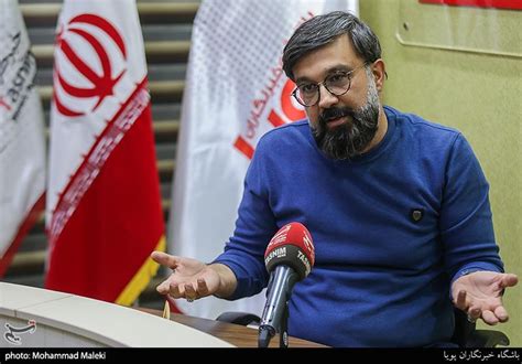 مجری تلویزیون اسپانسرها تلویزیون را کوچک کردند سلبریتی ها باید با