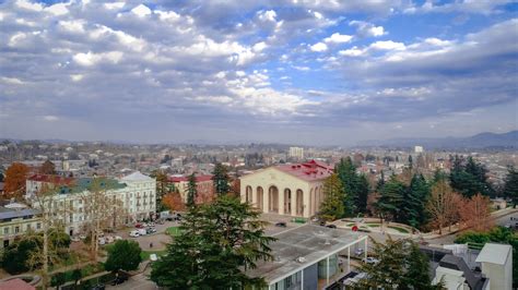 ღია შეხვედრები მოსახლეობასთან „ღია შეხვედრების“ ფარგლებში ხელისუფლების წარმომადგენლებმა ხობის