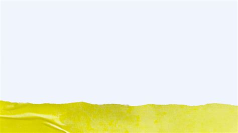 가장자리가 울퉁불퉁한 노란색으로 찢어진 종이 아래쪽 가장자리를 따라 종이 테이프의 줄무늬가 흰색 배경에 격리되어 있습니다 0명에 대한 스톡 사진 및 기타 이미지 Istock