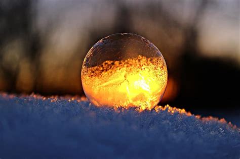 에이스 크리스 스타 비누 거품 잔광 얼어 붙은 거품 겨울 왕국 서리가 내린 거품 얼음 거품 서리 공 눈 서리 서리로 덥은 비누 거품 Pikist