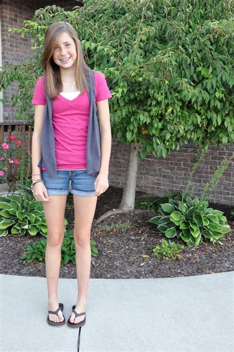 Cute Outfits To Wear On The First Day Of Middle School At Tahlia