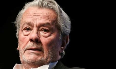 Погребението на Ален Делон се състоя в имението му близо до Орлеан ВИДЕО