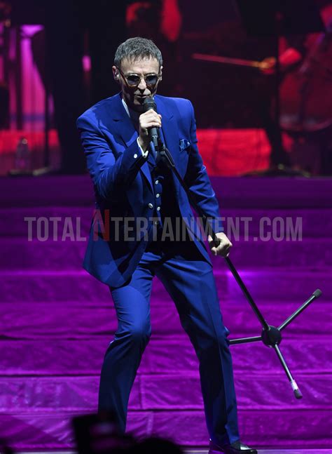 Marti Pellow Performing In Manchester Gallery Totalntertainment