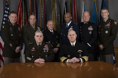File Group Photo Of The Joint Chiefs Of Staff 2022 220505 D Tt977 0100