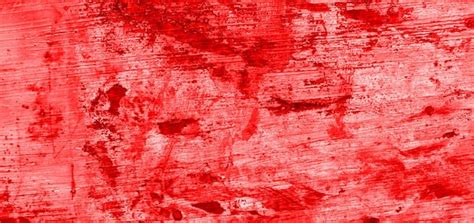 금이 간 붉은 벽 배경 무서운 피 묻은 벽 텍스처 공포 또는 할로윈 개념 배경에 대 한 혈액 튄 자국이 있는 흰색 벽 프리미엄 사진