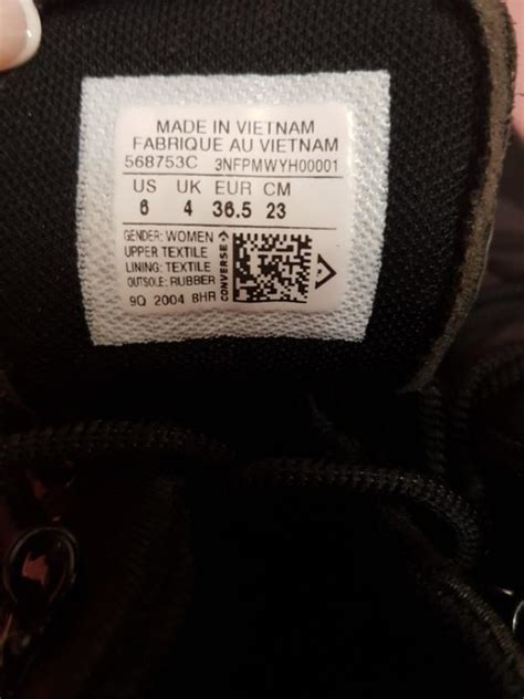 Жіночі шкіряні кросівки — ціна 2750 грн у каталозі Кросівки Купити жіночі речі за доступною