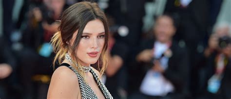 Bella Thorne Will Receive A Pornhub Award For Her First Porno The