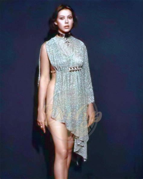 Jenny Agutter 8x10 1 Celebrity Model Sexy Movies 067 3856335282