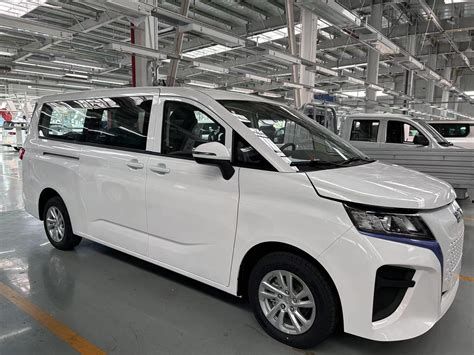 Baw Electric Mpv Ev Passenger Van Long Range Mpv And Electric Car