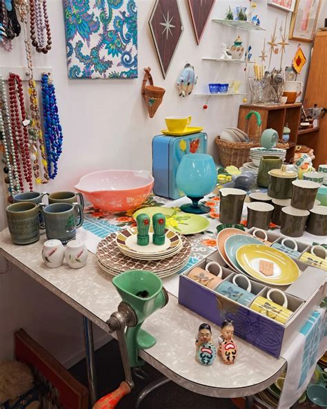 Take Another Fun Vintage Display Takemeback Retro Vintage Facebook