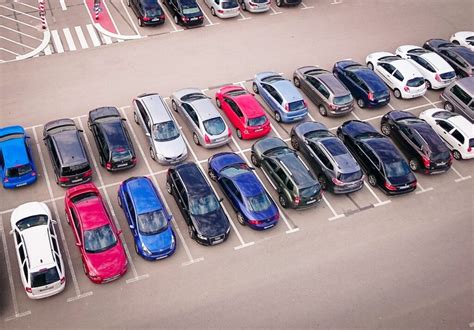 어라 내 차가 어디갔지”무료 공영주차장 민폐족들 정부가 칼 빼들었다 위드카뉴스