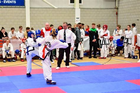 Ужгородки Марія та Поліна Королович здобули перемогу на престижному турнірі з Таеквон До в