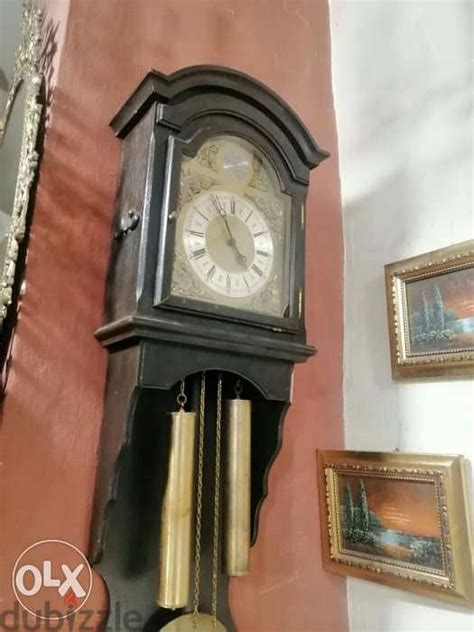 ساعة حيط فرنسية خشب سنديان مسيف روعة حجم كبير خارقة النضافة روعة بلاش