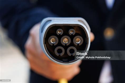 Lingkungan Hijau Energi Alternatif Yang Ramah Lingkungan Kabel Port Steker Ccs Tipe 2 Pada